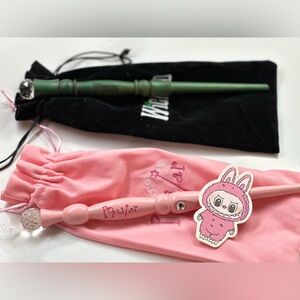 Other | Cinemark Exclusive Wicked Movie Wands Set Elphaba Green Glinda ...